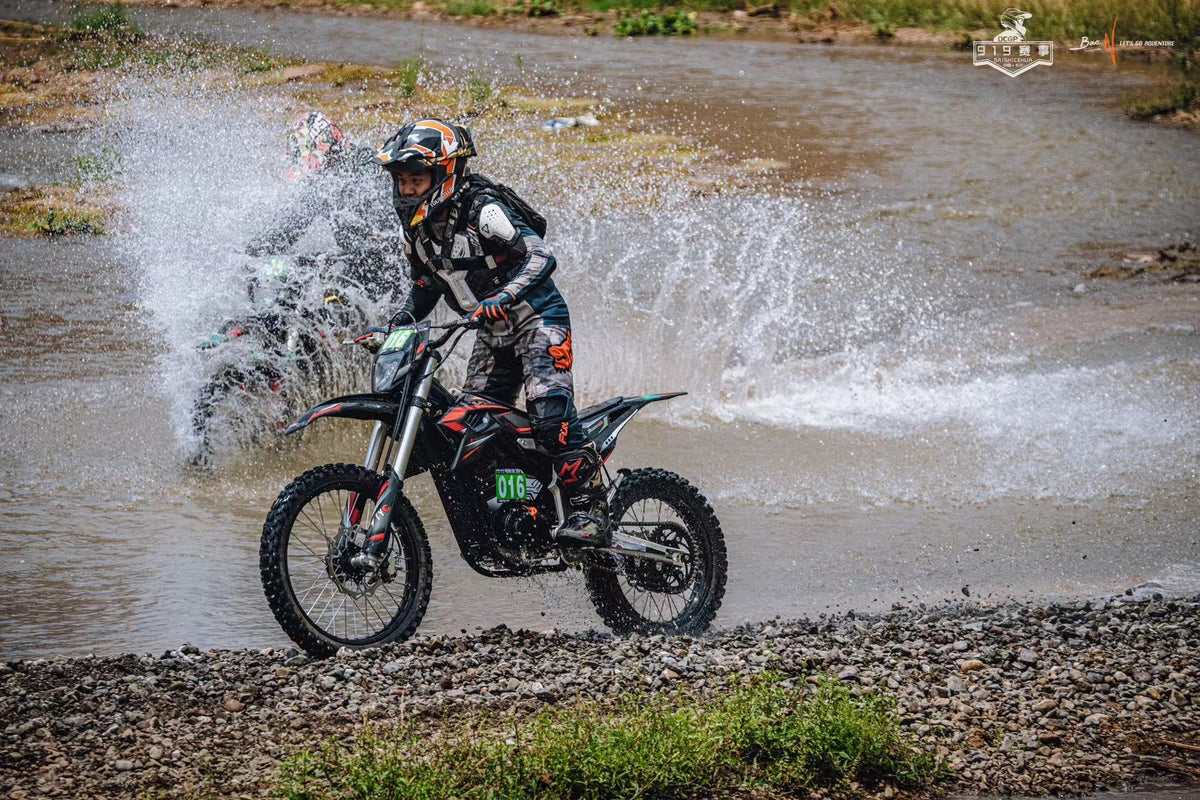 MotoTec | Venom 72V/50Ah 12000W Electric Dirt Bike | MT-Venom-72v-1200